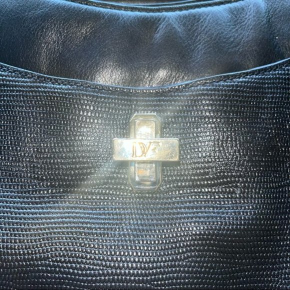 Diane Von Furstenberg | Bags | Dian Von Furstenberg Black Harper Hobo ...